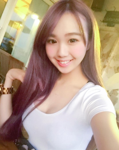 讓媽媽害怕，爸爸都自己想要報名的嚴格「超胸」女家教！ (23張) | TEEPR 亮新聞