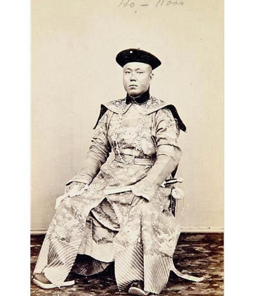 《延禧攻略》造型撞衫100％！10張晚清「印尼華人」家庭照 華麗程度不輸紫禁城 | TEEPR 亮新聞