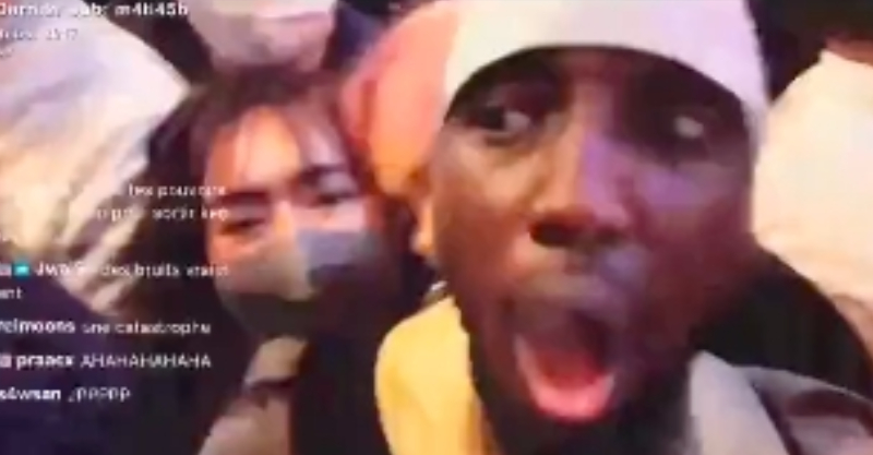 梨泰院人群「被擠到大口呼吸」地獄影片曝 女子慘被人潮沖走 | TEEPR 亮新聞