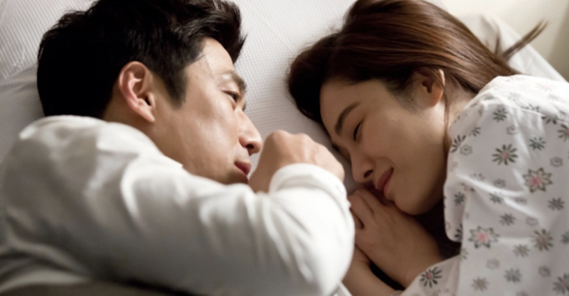 女友稱過年啪「紅包要多給6千」 做完她討加班費：可轉帳很貼心吧？ | TEEPR 亮新聞