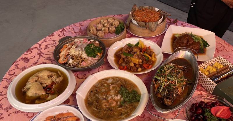 一家5口吃喜宴「包了600元」 送客拿不到蛋糕他怨：看透親戚嘴臉 | TEEPR 亮新聞