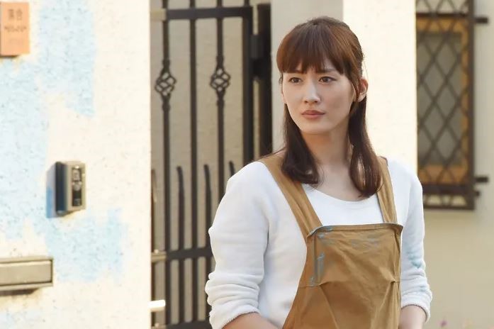 26歲結婚當家庭主婦「準備三餐20年」 49歲時聽老公一句話心寒：付出都白費了 | TEEPR 亮新聞