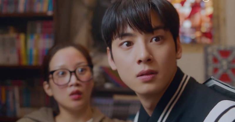 47歲女友打扮時髦30歲男喜娶回家 婚禮當晚「見她卸妝素顏」氣到悔婚 | TEEPR 亮新聞