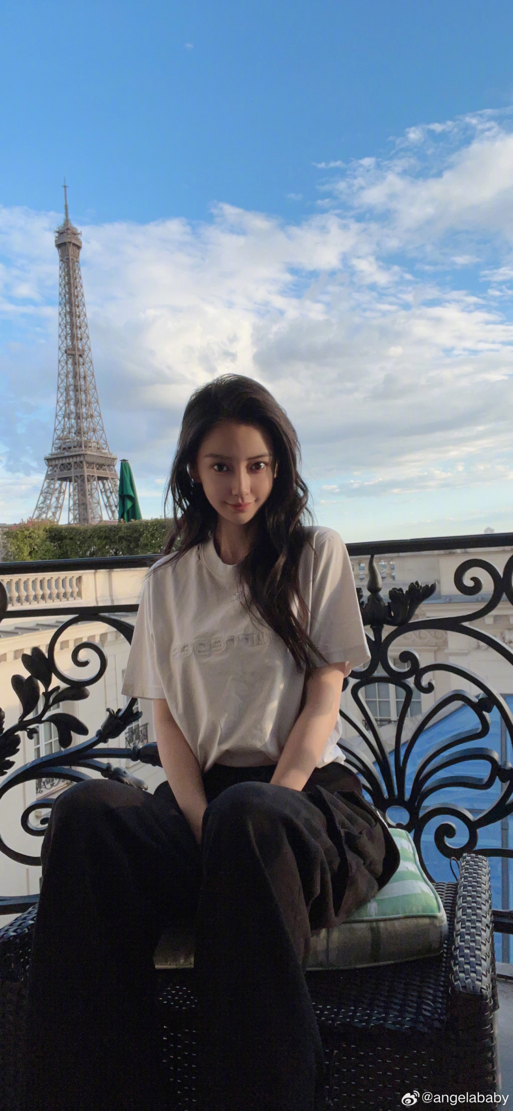 楊穎根本不叫Angelababy！「身分證真實英文名」曝光 | TEEPR 亮新聞