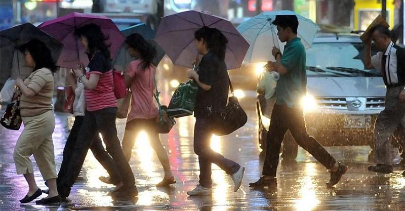 颱風值班領4000元包餐！他曝光「工作內容」網驚：騎機車都去 | TEEPR 亮新聞