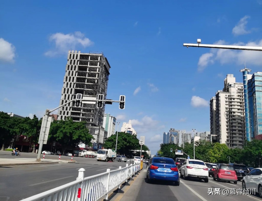 10年沒漲房租！情侶租客無預警喊退租 她氣到殺去現場「一開門流下眼淚」 | beanfun!