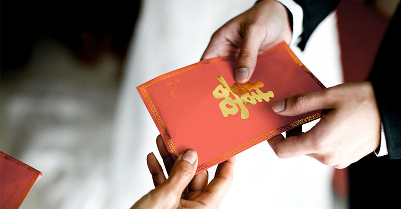 她參加好友婚禮「包1600元紅包」 新娘氣到斷絕往來：姐妹情只值這樣？ | TEEPR 亮新聞