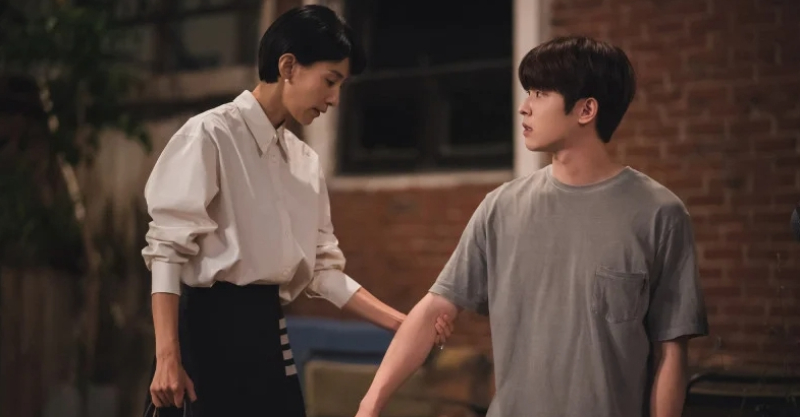 出軌29年…67歲男「在小三家裡中風」正宮被叫去簽字 她咬牙切齒「狠回5字」 | TEEPR 亮新聞