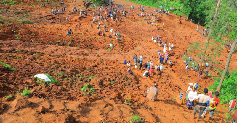 嚴重山崩！已「257人罹難」搜救員也被埋 傷亡人數恐破500 | TEEPR 亮新聞