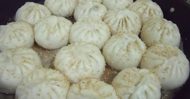 看生煎包人潮多！房東把店租「漲到500萬」 老闆撐不下去苦求：一顆才賣4元 | TEEPR 亮新聞