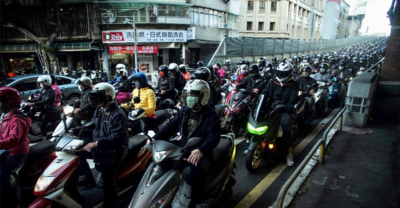 機車族領錢啦！「最高3800元」符合資格就能拿 錯過就充公 | TEEPR 亮新聞