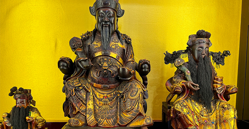 1供品拜財神爺「錢財一直來」 但5種人財運下滑 | TEEPR 亮新聞