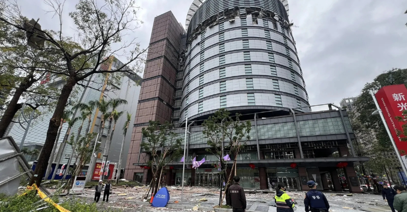 23歲女樓管身亡 家屬氣炸「為何叫小女生監工？」新光三越回應了 | TEEPR 亮新聞