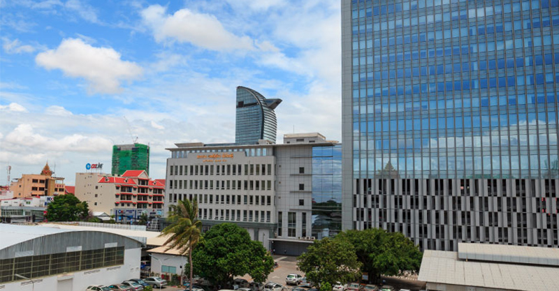 欠債近6000萬！員工慘10個月領嘸薪水 台科技大廠「痛賣子公司」還債 | TEEPR 亮新聞