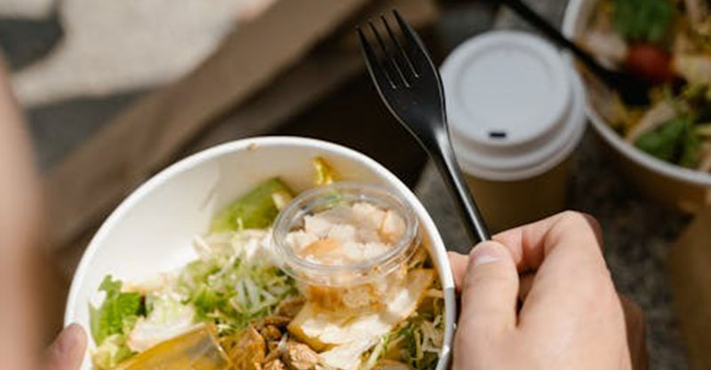 台北市這天起「280處外帶餐具要付費」 不只湯匙筷子、餐盒也要錢 | TEEPR 亮新聞