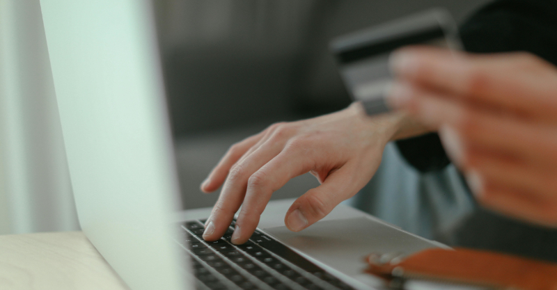 網購「2類產品」千萬別碰 防檢署警告：最高可罰300萬 | TEEPR 亮新聞