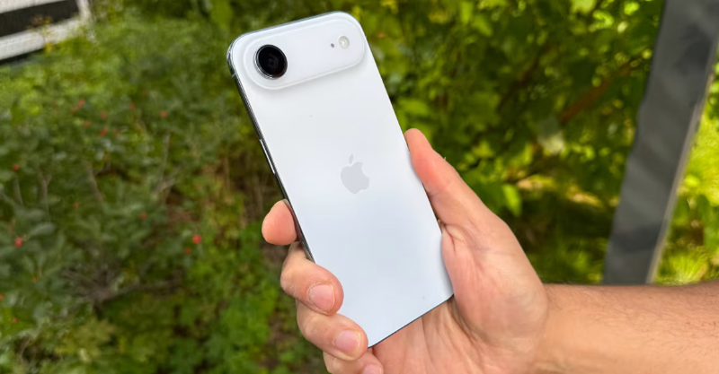 iPhone 17開賣驚爆災情！蘋果證實：將更新修復 | TEEPR 亮新聞